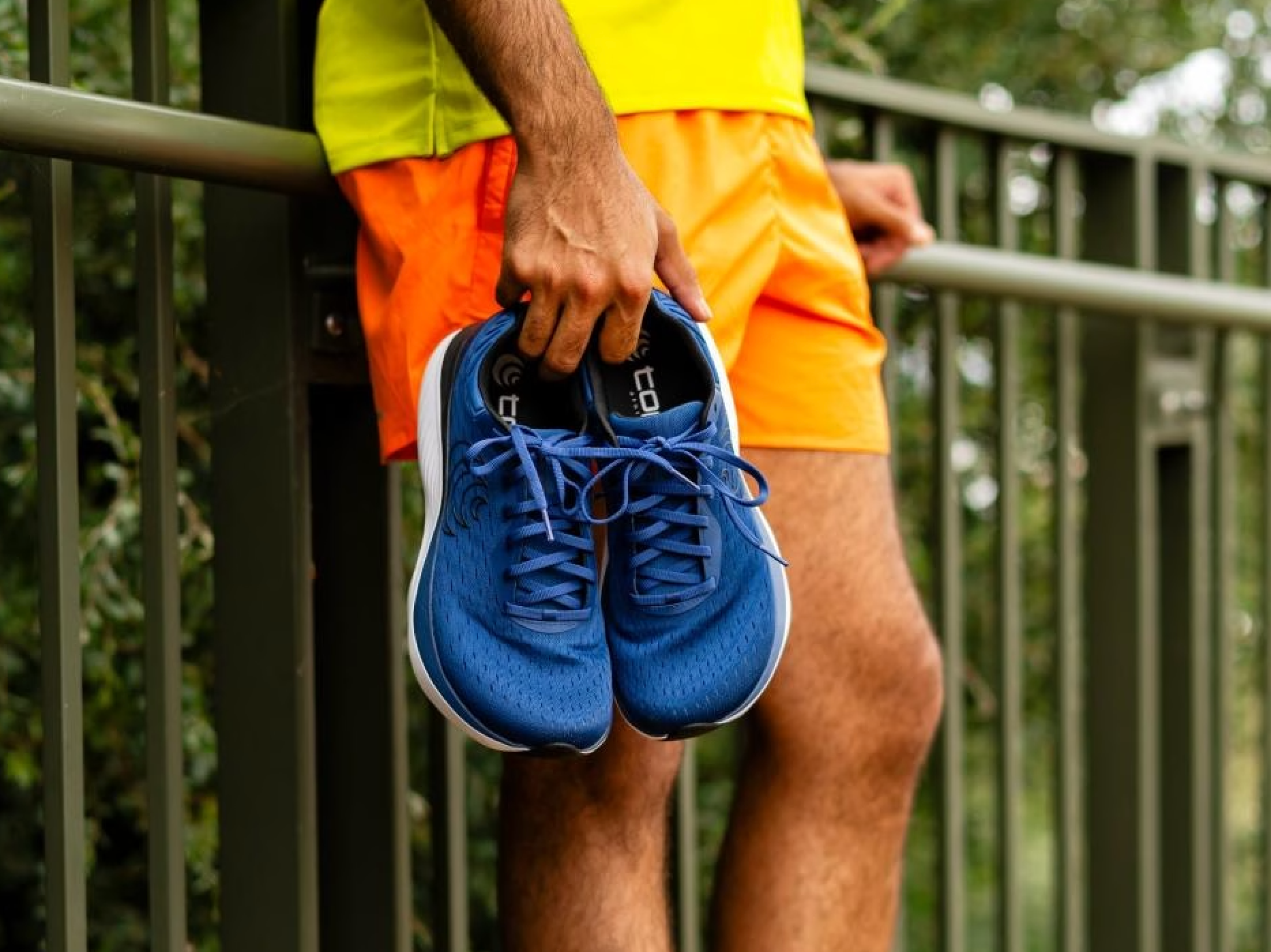 MEN'S TOPO ATMOS | NAVY / WHITE – Randy's Shoes
