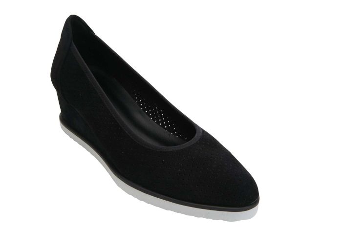 WOMEN'S VANELI DALIAN | BLACK PERF SUEDE – Randy's Shoes
